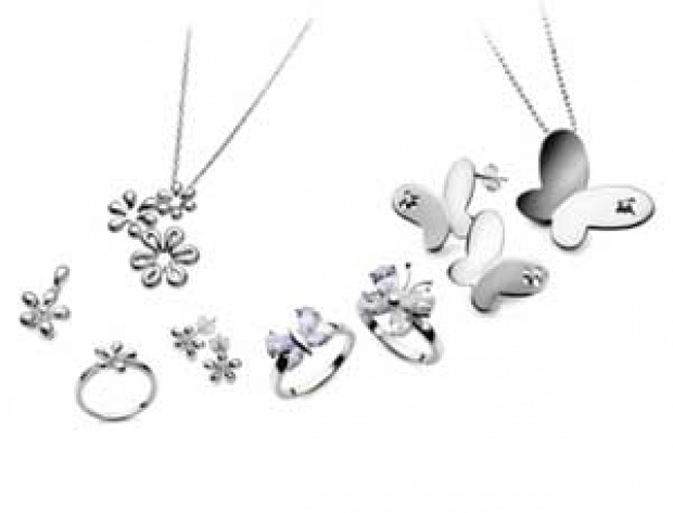 Pancaran Keindahan Si Putih - Gaya Tempo.co