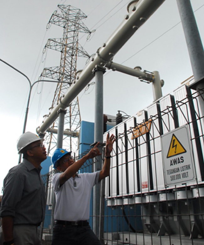 Hemat Rp20 Triliun, PLN Bangun Sutet dan Gitet Rp 7 Triliun | tempo.co