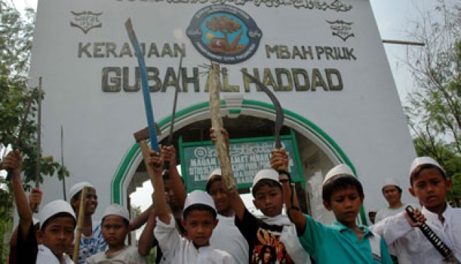 Makam Mbah Priok Dianggap Cikal Bakal Tanjung Priok | tempo.co