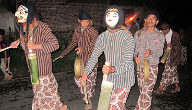 Bagaimana Awal Mula Patroli Sahur? Antropolog Unair Jelaskan Sejarahnya ...
