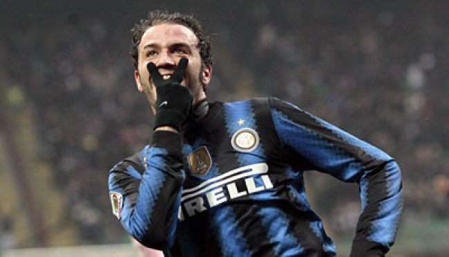 Dicampakkan Inter, Pazzini Tunggu Pilihan Terbaik | tempo.co