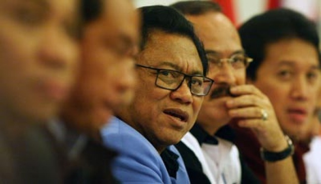 Oesman Sapta: Urusan Saya dengan Ali Idung | tempo.co