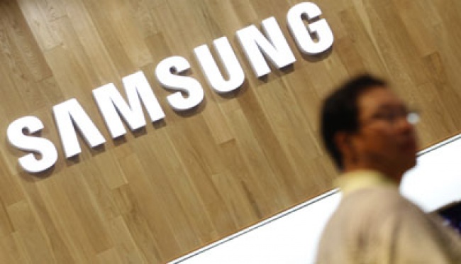 Samsung Tegaskan Tak Ada Kompromi dengan Apple | tempo.co