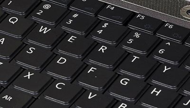 Mengapa Keyboard Tersusun QWERTY? | tempo.co