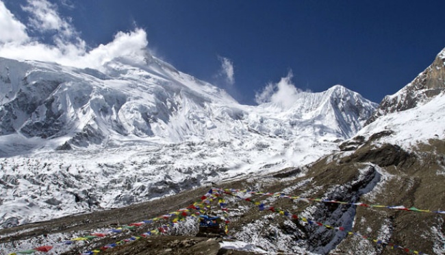 Wanita Ini Mendaki Everest Dua Kali Seminggu | tempo.co
