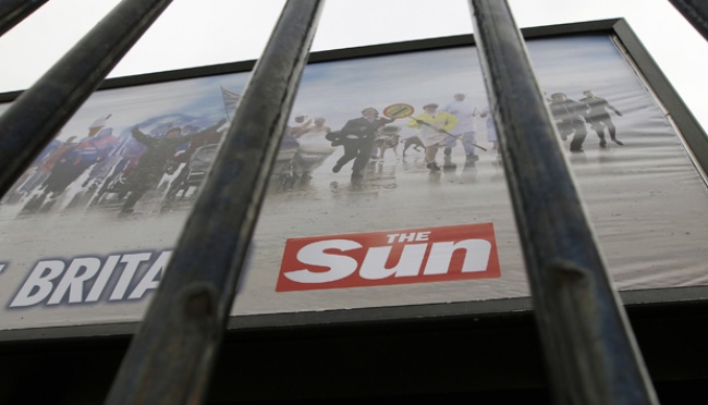 Guru di Sekolah Ini Dilarang Baca Surat Kabar The Sun | tempo.co
