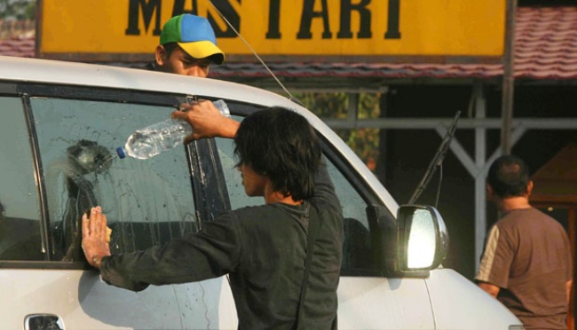 Inilah Yang Dilakukan Pemudik Saat Bosan Terjebak Macet | tempo.co