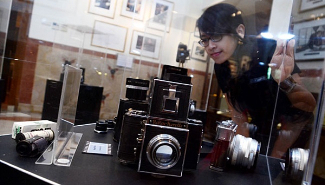 Kamera Kuno Lintas Zaman Dipamerkan di Surabaya | tempo.co