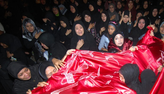 Sejumlah Umat Syiah Memperingati Hari Asyura | tempo.co