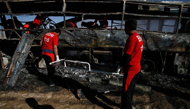 Bus Peziarah Syiah Pakistan Dibom - foto Tempo.co