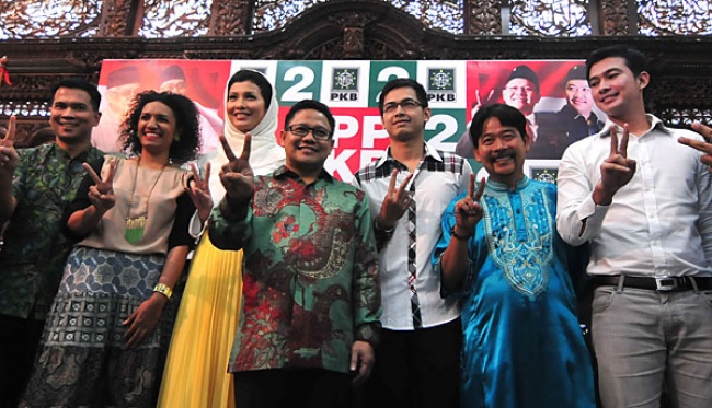 Nyaleg, Tommy Kurniawan Belajar Politik dari Teve | tempo.co