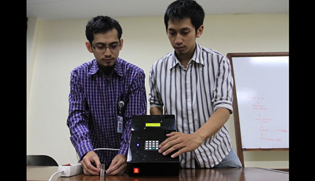 Mahasiswa Unibraw Ciptakan Alat Elektromagnetik Pembunuh Bakteri | tempo.co