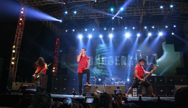 Band Musik Cadas Goncang Bandung | tempo.co