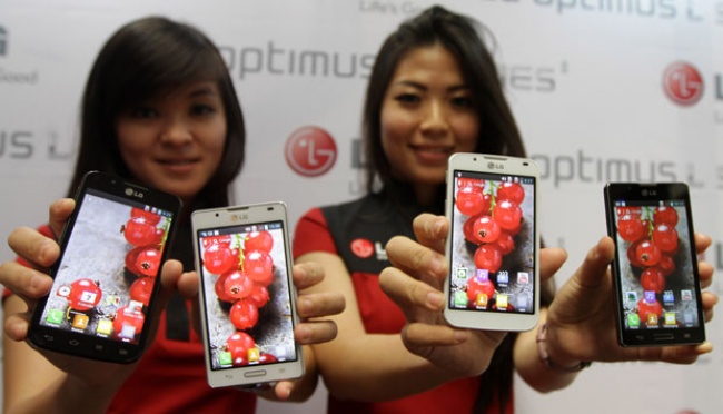 LG Luncurkan Smartphone Terbarunya Optimus L series II | tempo.co