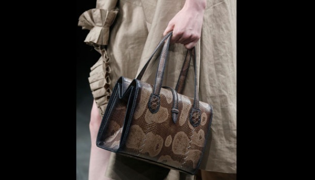 6 Tas Terbaru di Milan Fashion Week | tempo.co