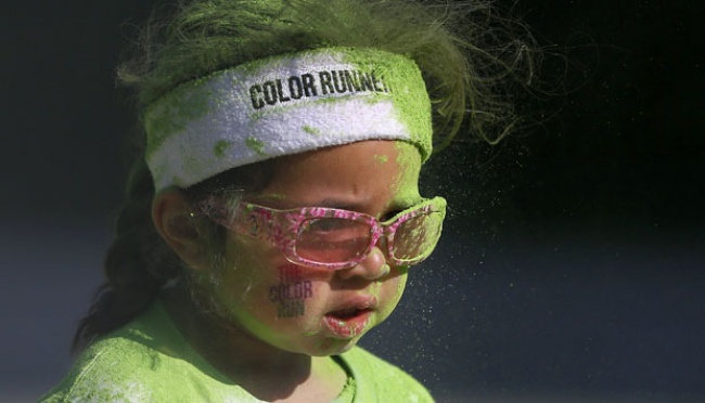 Color Run, Lomba Lari Paling Berwarna di Dunia | tempo.co