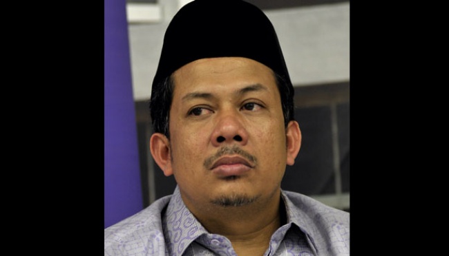 Buruh Migran Kecam Cuitan Fahri Hamzah di Twitter | tempo.co