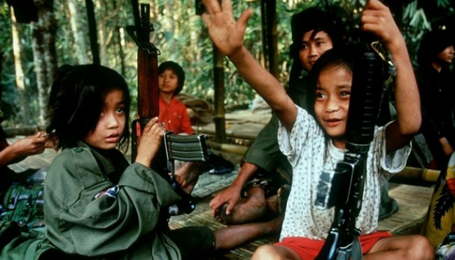 Kisah Bocah Kembar Pemimpin Pemberontak God`s Army | tempo.co