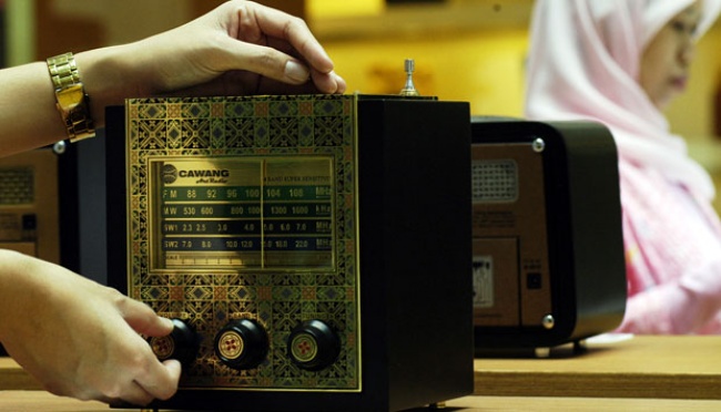 Melihat Pameran Radio Antik Masa Kemerdekaan | tempo.co