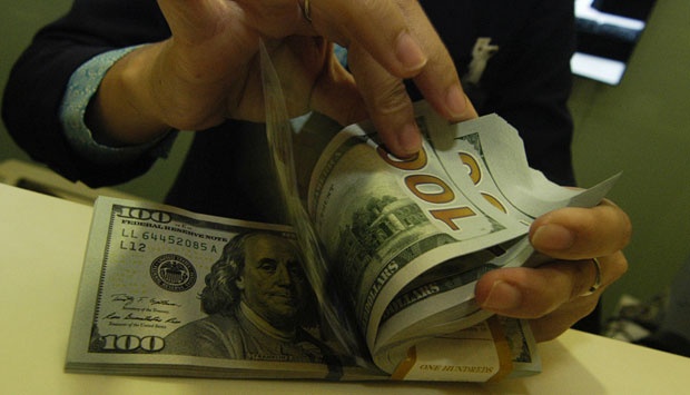 8 Ways to Effectively Save Money on a Tight Budget, Spend Smart - Sci ...