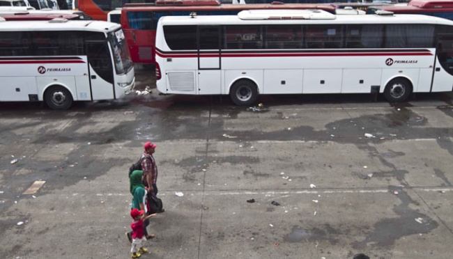 Hari Ini Terkahir Terminal Lebak Bulus Beroperasi | tempo.co
