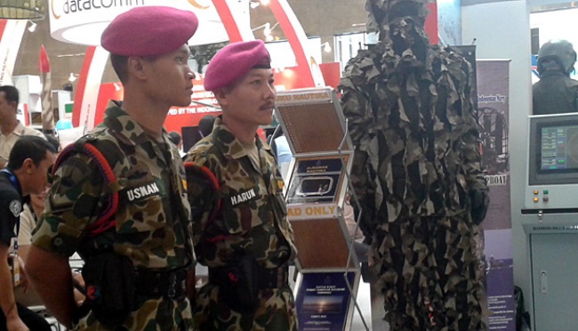 Alasan TNI AL Tampilkan Usman-Harun Palsu | tempo.co