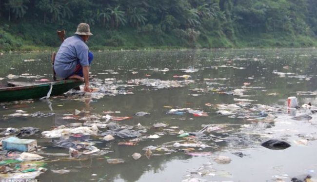 Kisah Citarum, Sungai Paling Tercemar di Dunia | tempo.co