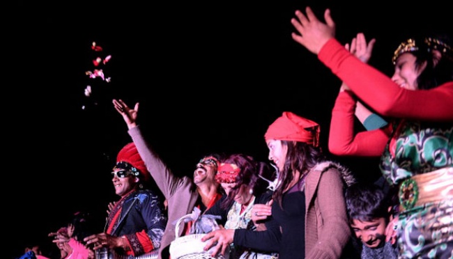 Kemeriahan Festival Suku Gypsy yang Hampir Punah | tempo.co