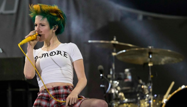Kisah Hayley Paramore Berjuang Melawan Masalah Kesehatan Mental | tempo.co