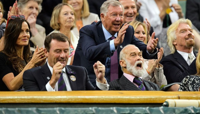 Ekspresi Alex Ferguson Saat Mendukung Murray di Wimbledon | tempo.co