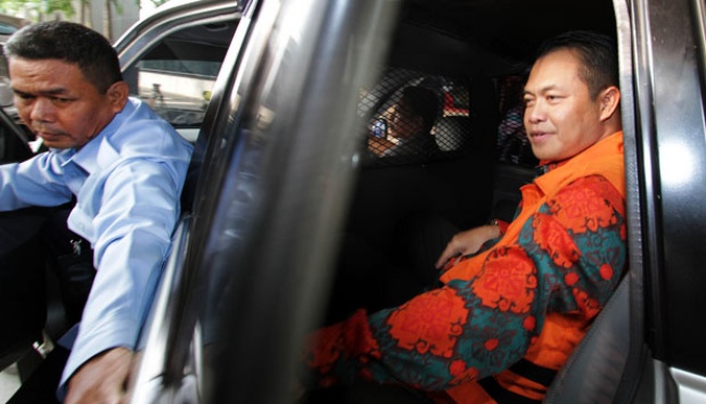 Muhtar Efendi Resmi Ditahan KPK | tempo.co