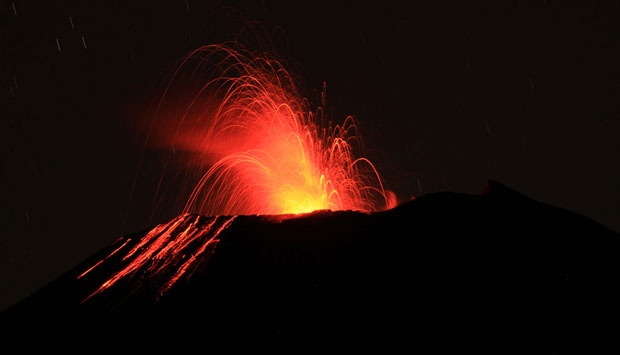 Mt Slamet Erupts Again - En.tempo.co