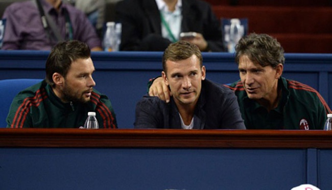 Maldini dan Shevchenko Saksikan Pertandingan Shanghai Masters | tempo.co