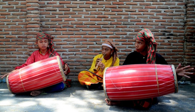 Patorani, Ritual Nelayan Sebelum Mencari Telur Ikan Terbang | tempo.co