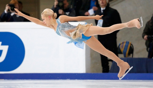 Aksi Memukau Ice Skater Wanita di Rusia Figure Skating | tempo.co Aksi Memukau Ice Skater Wanita di Rusia Figure Skating | tempo.co