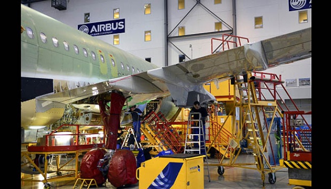 Mengintip Pabrik Pesawat Airbus A320 | tempo.co