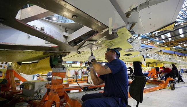 Mengintip Pabrik Pesawat Airbus A320 | tempo.co