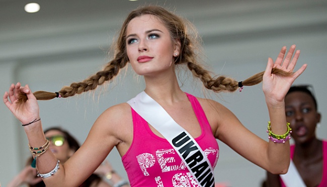 3 Kontestan Miss Ukraina 2023 Dikeluarkan | tempo.co