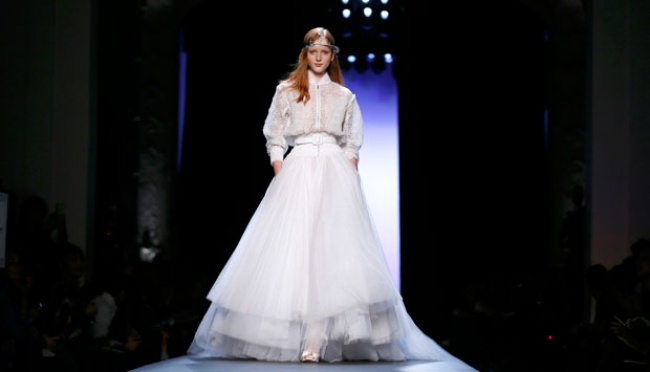 Kreasi Gaun Unik Jean Paul Gaultier di Paris Fashion Week | tempo.co