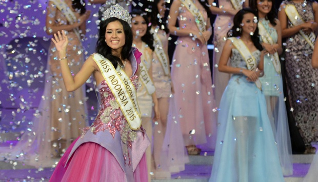Maria Harfanti Wins Miss Indonesia 2015 - Life En.tempo.co