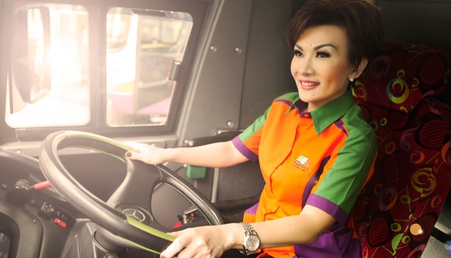 Eka Sari Lorena, Srikandi Cantik di Dunia Lelaki | tempo.co