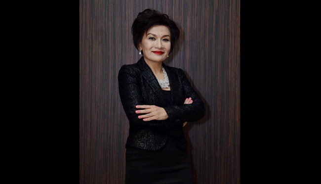 Eka Sari Lorena, Srikandi Cantik di Dunia Lelaki | tempo.co