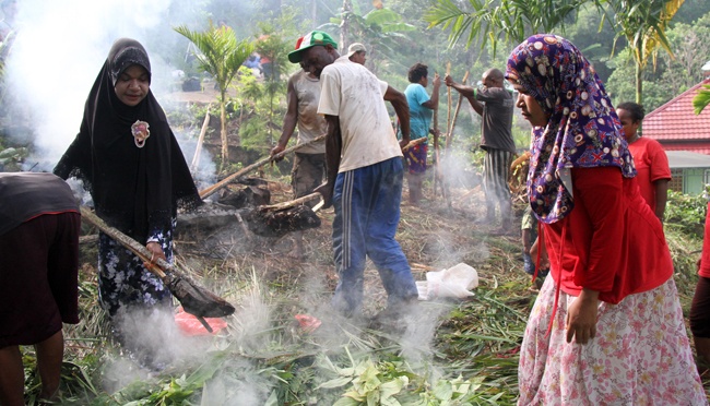 Melihat Tradisi Muslim Papua Jelang Datangnya Ramadan | tempo.co