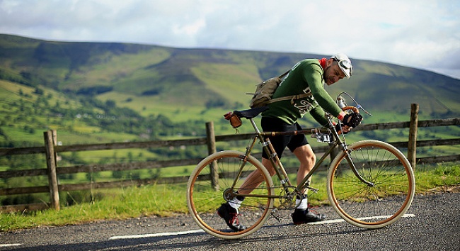Serunya Balapan Sepeda Jadul di Inggris | tempo.co