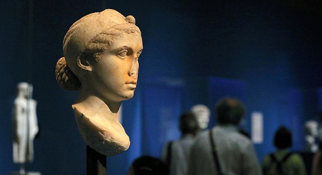 Patung Berusia 2000 Tahun Dipamerkan di Museum Tokyo | tempo.co