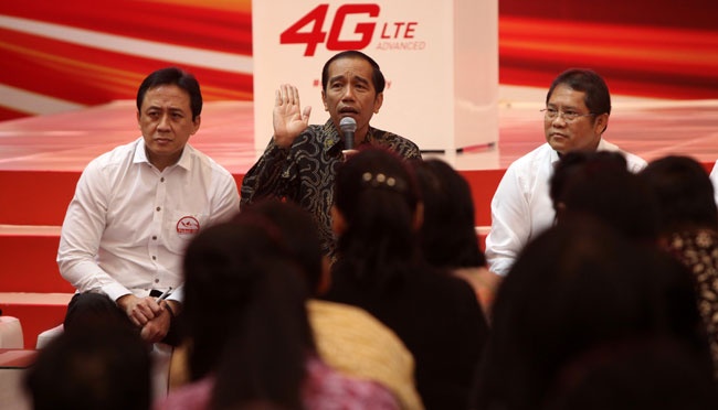 Jokowi Resmikan Gedung Indonesia Convention Exhibition | tempo.co