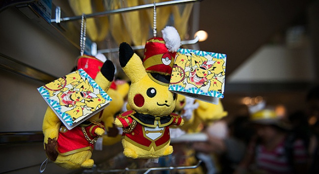 Melihat Uniknya Pawai Ribuan Kartun Pikachu | tempo.co