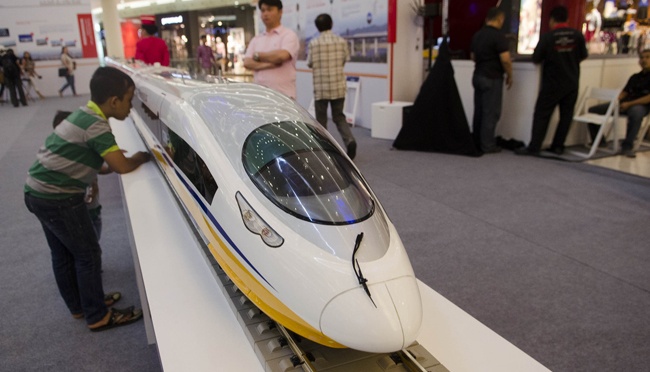 Izin Kereta Cepat, Ahok: Tak Perlu Ubah Rencana Tata Ruang | tempo.co