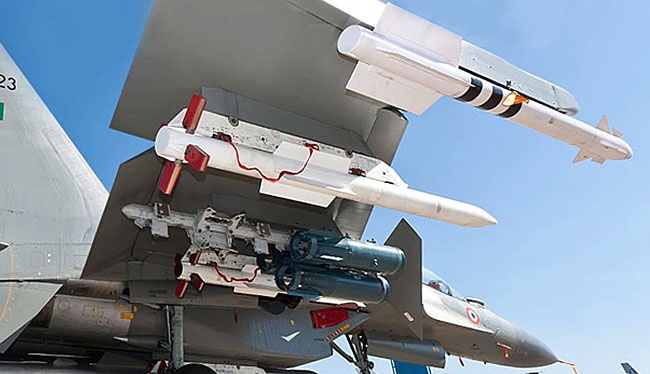 Mengenal Rudal R-77, Senjata Maut Andalan Sukhoi | tempo.co