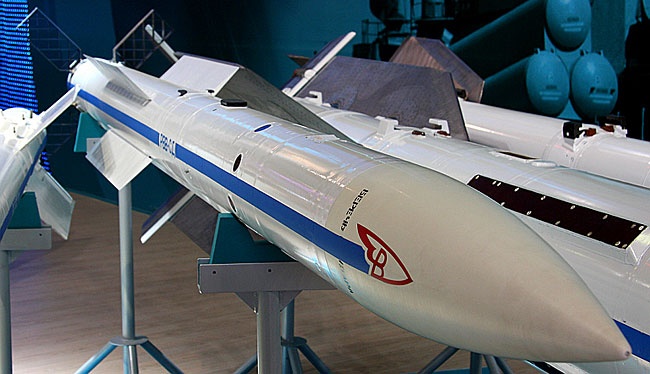 Mengenal Rudal R-77, Senjata Maut Andalan Sukhoi | tempo.co